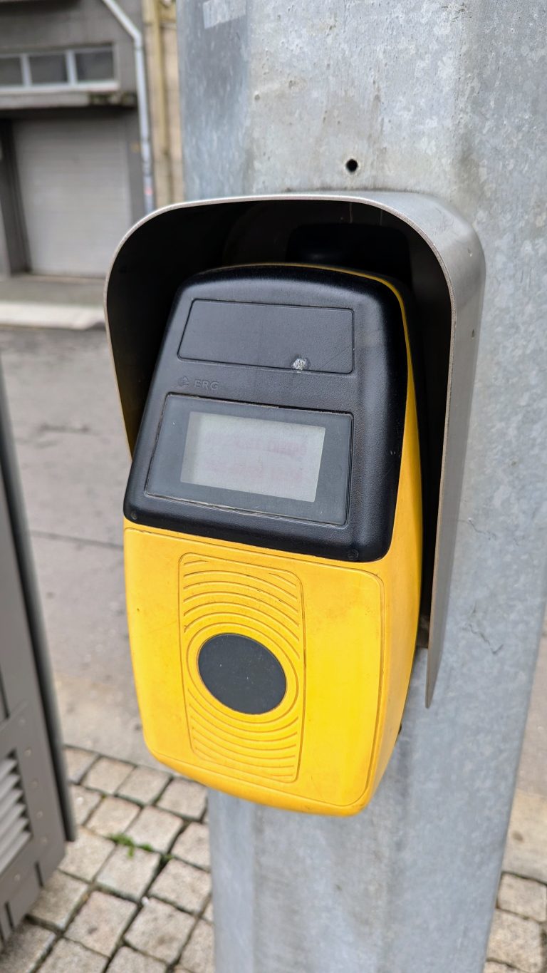 The Andante Card: Your Essential Guide to Getting Around Porto - Pass to Portugal